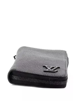 LOUIS VUITTON Aerogram Zippy Wallet Leather Vertical Small Wallets