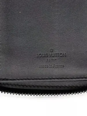 LOUIS VUITTON Aerogram Zippy Wallet Leather Vertical Small Wallets
