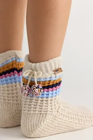MUK LUKS Waffle Short Cottage Socks - Ivory