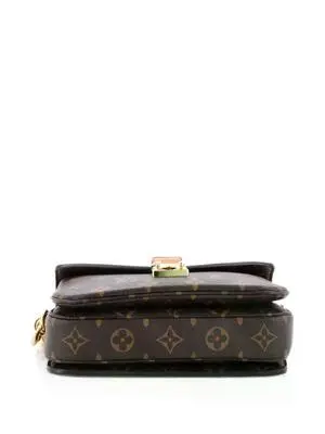 LOUIS VUITTON Pochette Metis Monogram Canvas East West Crossbody Bag