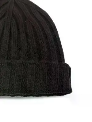 FILIPPO DE LAURENTIIS Ribbed-knit Cashmere Beanie Hat
