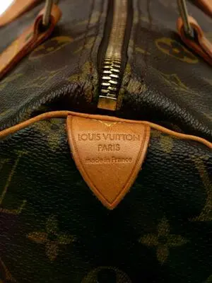 LOUIS VUITTON 2001 Monogram Speedy 30 Boston Bag