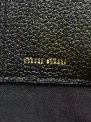 Miu Miu 2020s Vit Daino Trifold Wallet