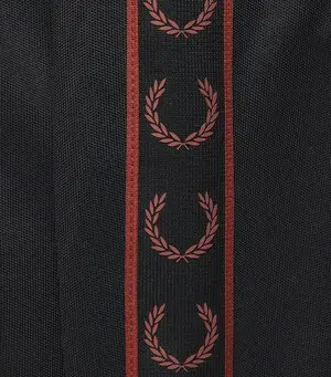 Fred Perry Contrast Tape Wreath Sweatpants