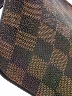 LOUIS VUITTON Neverfull Pochette Damier Large Pouch