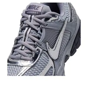 Nike Zoom Vomero 'gridiron