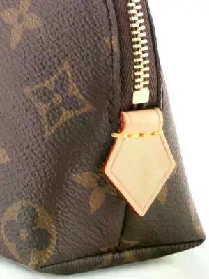 LOUIS VUITTON Cosmetic Monogram Canvas Pouch