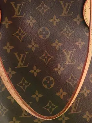 LOUIS VUITTON Neverfull Monogram Canvas Mm Tote Bag - Brown