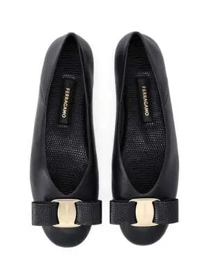 FERRAGAMO Vanna Ballerina Flat
