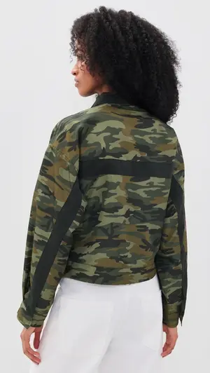 Lioness Essential Windbreaker