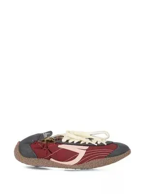 PURAAI 9.01 Corsa Leather-trim Low-top Sneakers - Red