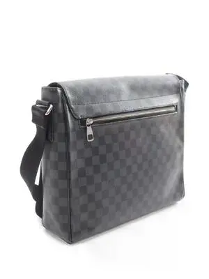LOUIS VUITTON 2014 Gm District Messenger Bag