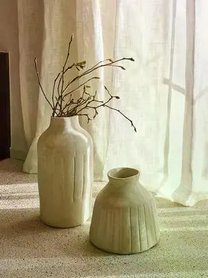 POMAX Oia Tactile Papier-mâché Vase
