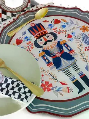 VESTA Nutcracker Charger Plates - White
