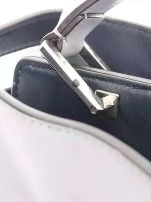 Fendi 2000-2010 Large Leather Peekaboo Essential Satchel
