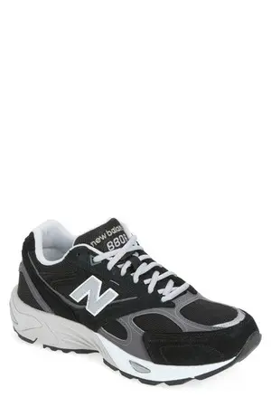 NEW BALANCE Gender Inclusive 880r Running Shoe - Black/castlerock