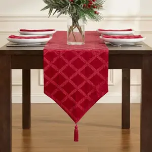 LENOX Laurel Leaf Reversible Table Runner