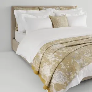CELSO DE LEMOS Waltz Egyptian Cotton Blend Duvet Cover, Queen - Miel