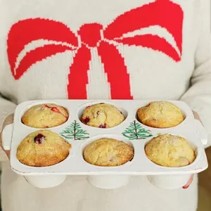 VIETRI Lastra Holiday Muffin Tin