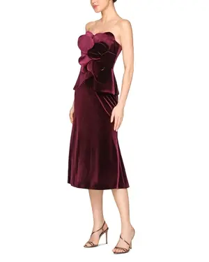 Theia Kelsey Sculpted Velvet Stretch Strapless Dress