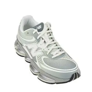 NEW BALANCE Abzorb 2000 Sneakers - Green