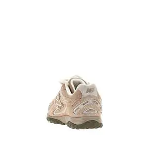 NEW BALANCE 204l Sneakers - Brown