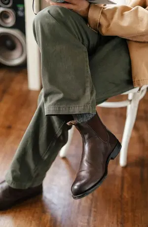 Blundstone Heritage Chelsea Leather Boot - Brown