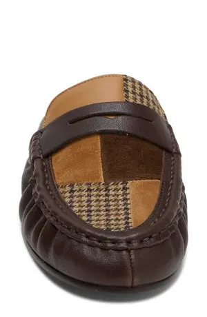 Steve Madden Rafe Patch Flat Mule