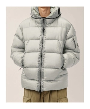 C.P. COMPANY D.d. Shell Explorer Lens Down Jacket