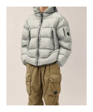 C.P. COMPANY D.d. Shell Explorer Lens Down Jacket