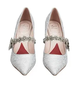 ROGER VIVIER Bouquet Flower Piping Babies Pumps In Fabric
