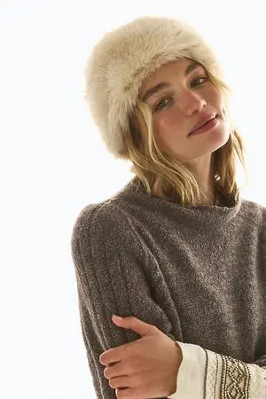 Free People Frostbite Fur Pillbox Hat - Vanilla