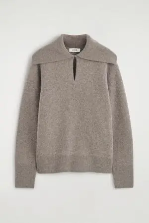 Cos V-detail Cashmere Mock-neck Sweater - Beige