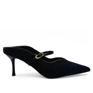 AMIE RAFA Nicky Pony Hair Pumps - Black