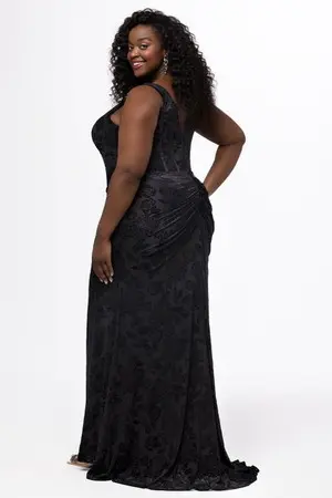 SYDNEY'S CLOSET Plus-size Fitted Velvet Burnout Formal Gown With Slit