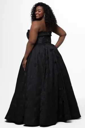 SYDNEY'S CLOSET Strapless Brocade Ball Gown - Black