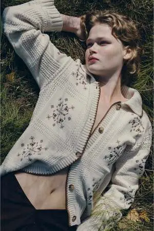 Fabrique Avery Snowflake Cross Stitch Cardigan In Wool Blend - White