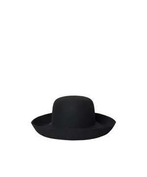 Celine Blossom Hat In Wool Felt - Black