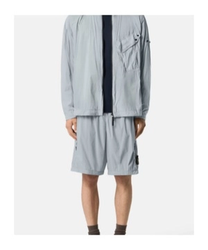 Stone Island Loose-wide-leg-fit Jogger Shorts With Zip Pockets
