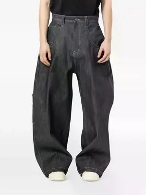 PROTOCOL INDEX Curved-seam Jeans