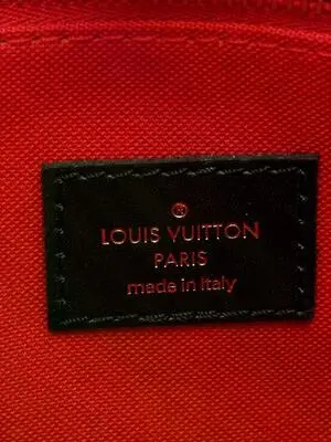 LOUIS VUITTON 2021-2026 Monogram Reverse Giant Onthego Pm Satchel