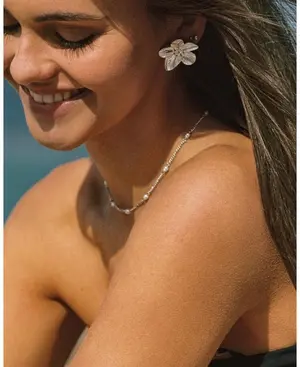 ATOLEA Dainty Pearl Choker - Silver