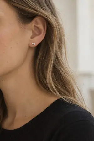 IVY & PEARL CO. 08 Ct Natural Diamond Earrings