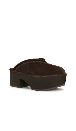 Cult Gaia Tazz Mule In Chocolate