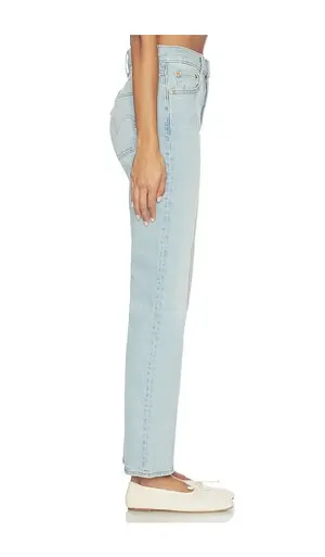 LEVI'S Ribcage Slim Straight Jean In Blue