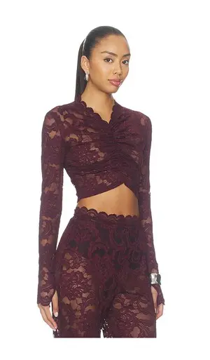 NOOKIE Delphine Lace Long Sleeve Crop Top In Burgundy