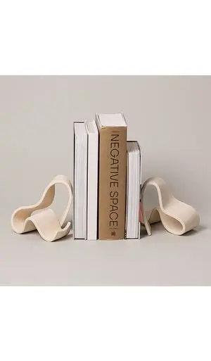SIN Fettu Bookends Set Of 2 In Cream