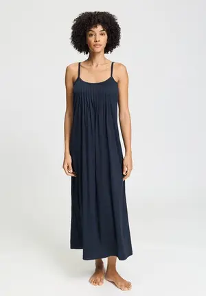 Hanro Juliet Pleated Cotton Chemise - Deep Navy