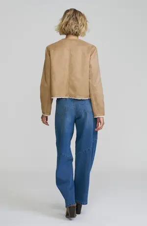 ELLE COLLECTION Faux Shearling Cropped Jacket