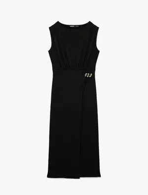 Koton Sleeveless Crew Neck Draped Midi Dress With Accessory Detail